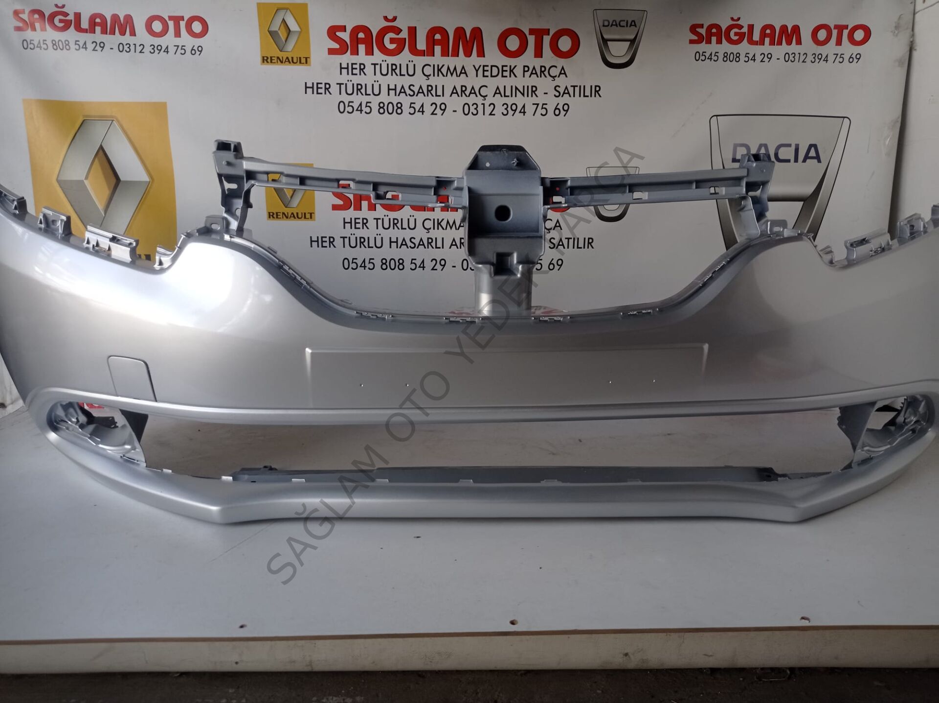 620227557R Symbol Ön Tampon 2013- 2016 Platin Gri 5.000,00 TL